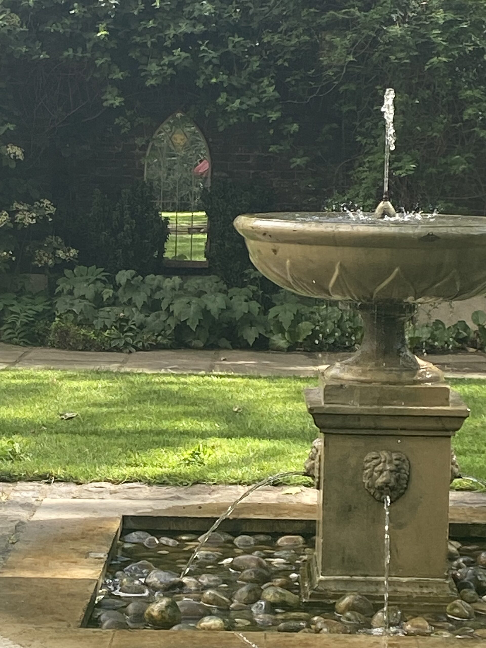 Secret Islands of Green – Hidden Gardens of the City - London Walks