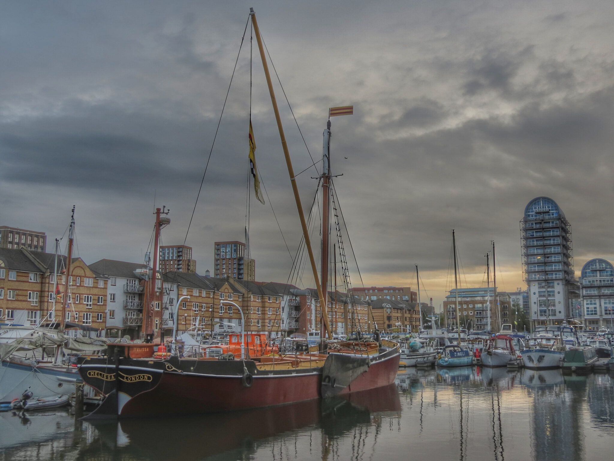 Grand Surrey Canal, Royal Navy Victualling Yard, Greenland Dock ...