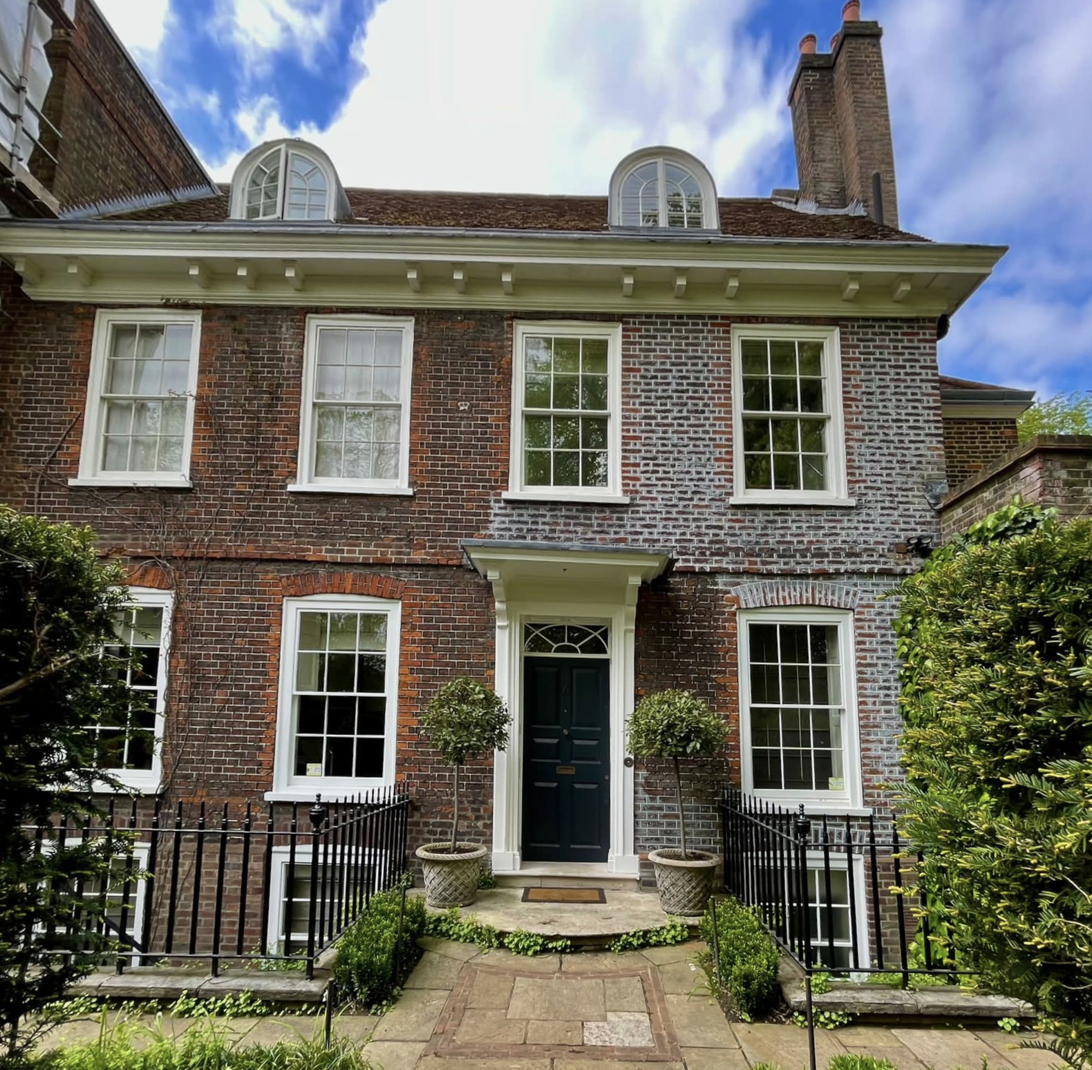 Highgate Village – "a place apart" - London Walks