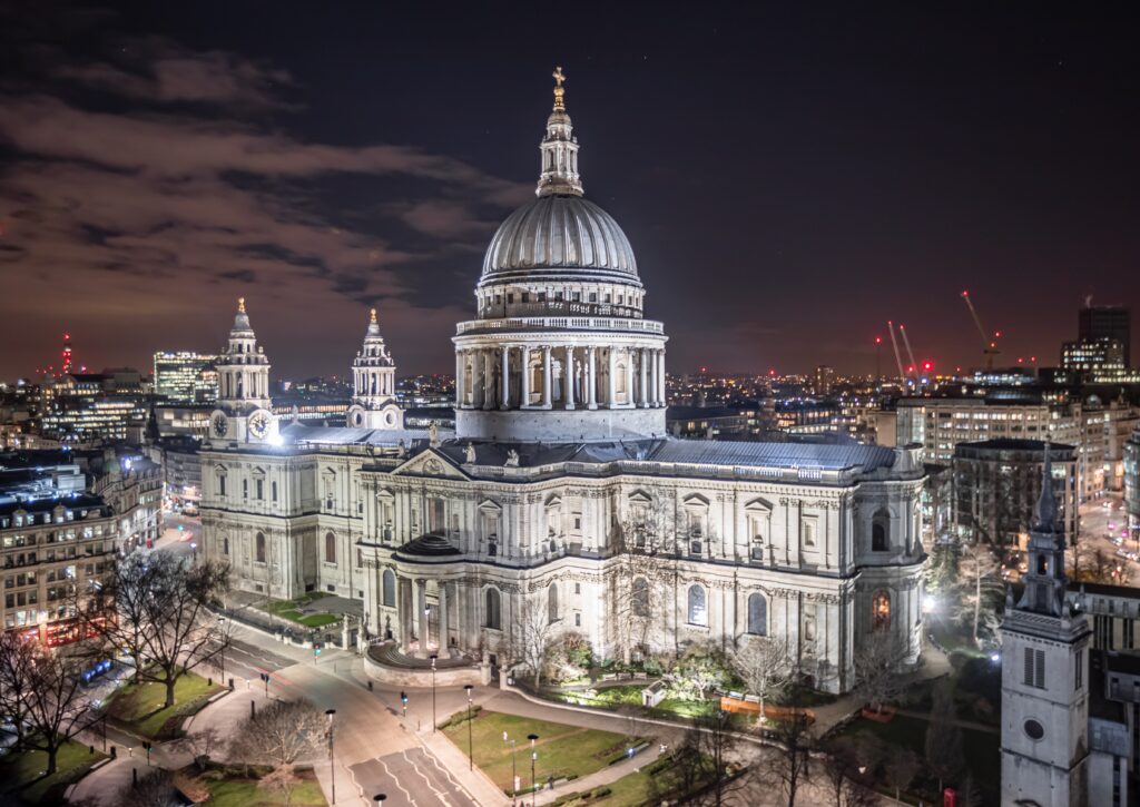Top Things to Do Near St Paul’s Cathedral - London Walks