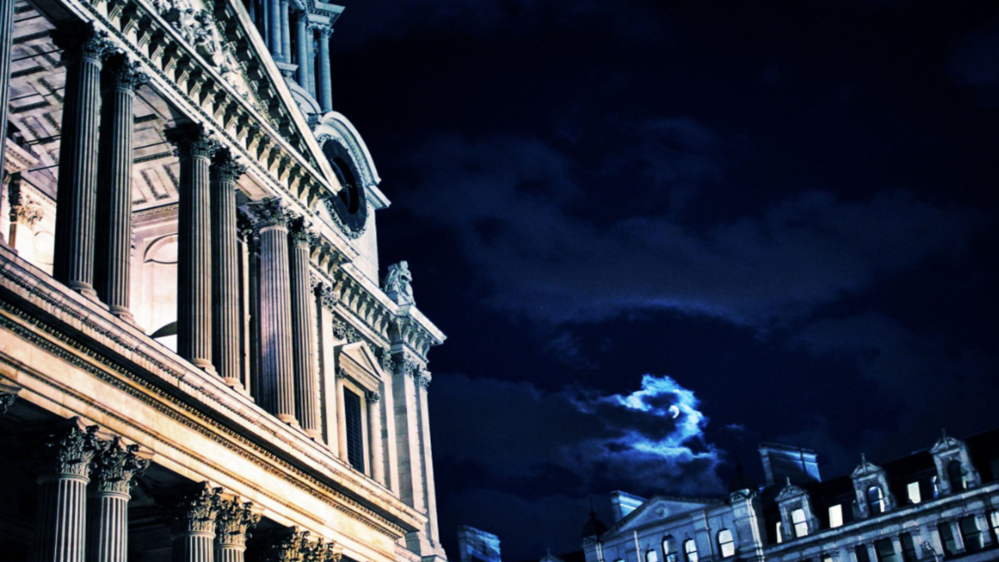 Guided Ghost Tours - London Walks