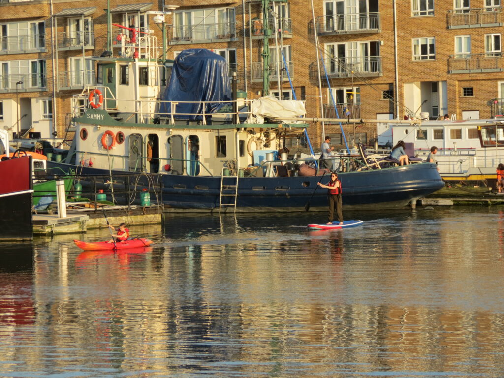 Grand Surrey Canal – Rotherhithe, Russia Dock Woodland, Greenland Dock ...