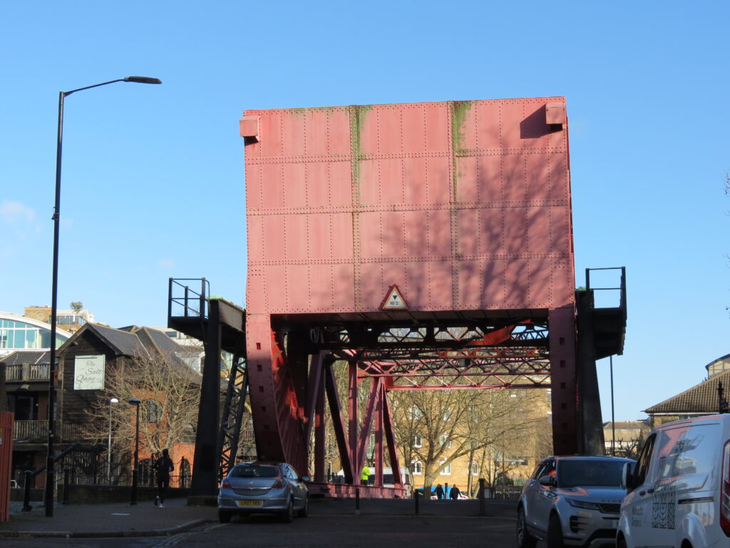 Grand Surrey Canal – Rotherhithe, Russia Dock Woodland, Greenland Dock ...