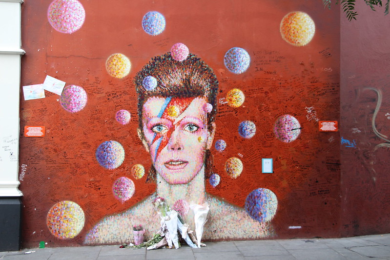 The Spots Around London That Make Up David Bowie’s Life - London Walks