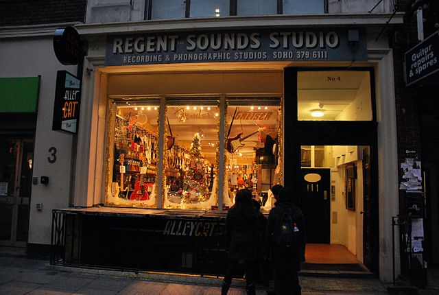 15 Of The Best Music Shops To Visit In London - London Walks