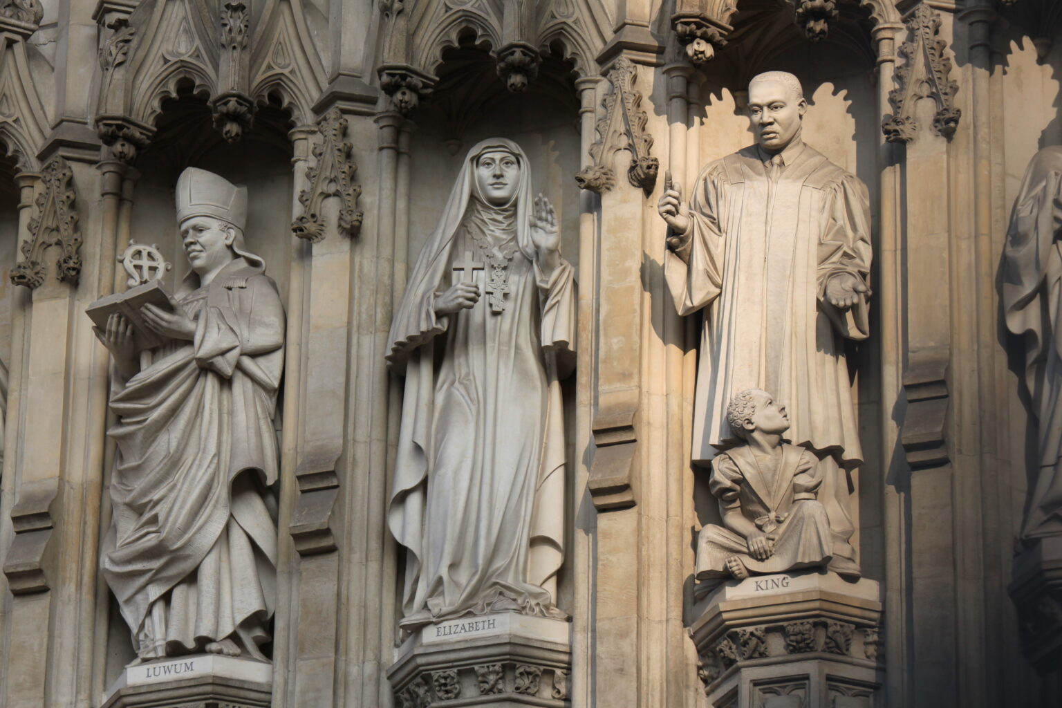 Musical Statues - London Walks