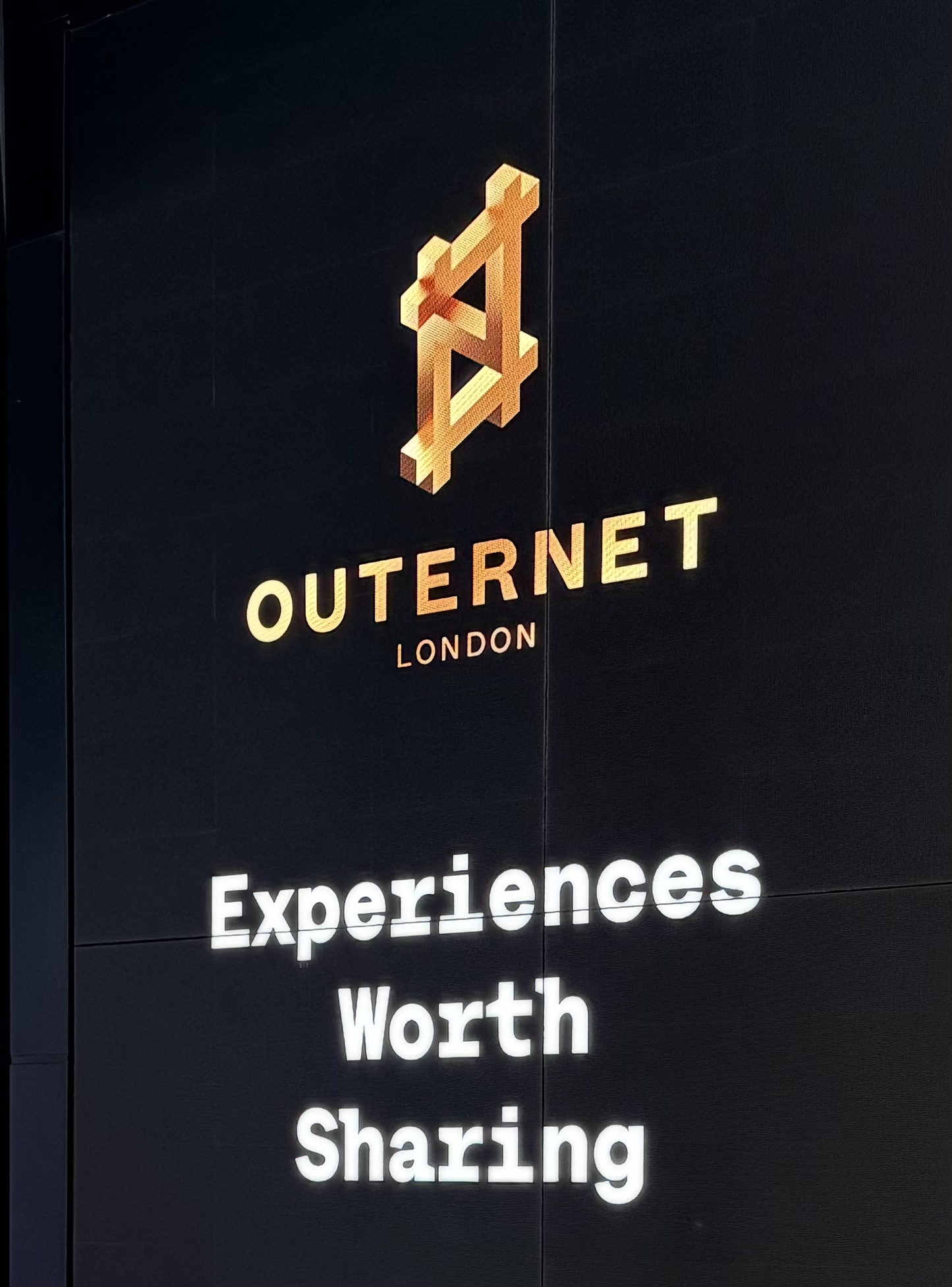 Outernet London - London Walks