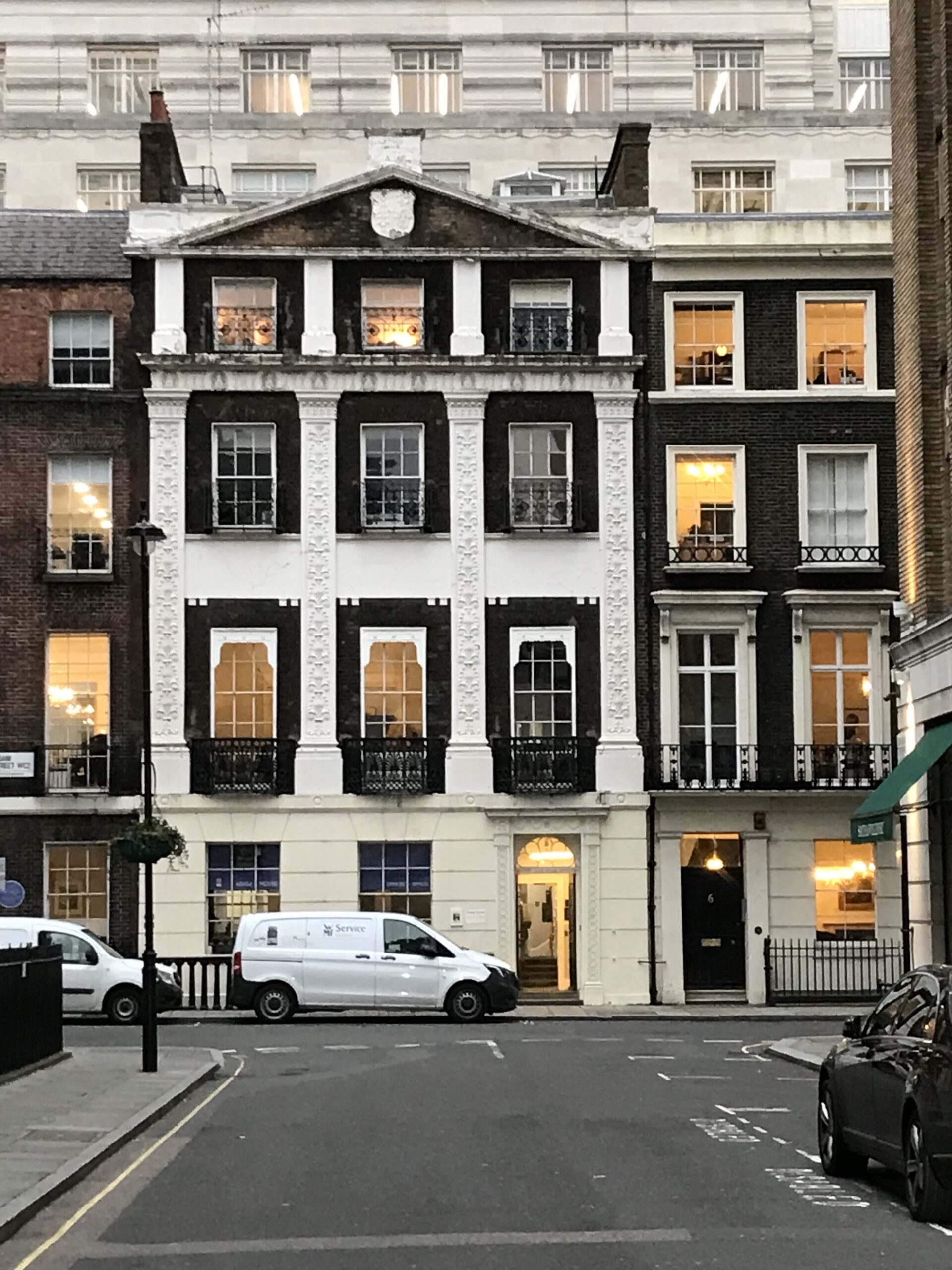 The Embankment Story - London Walks