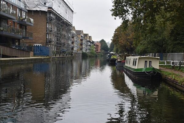 Lee Navigation: A Complete Guide - River Lea - London Walks