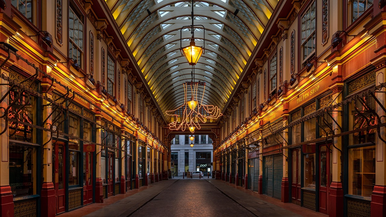 Reel London – Film Locations & Insider Stories, Led by Actors - London ...